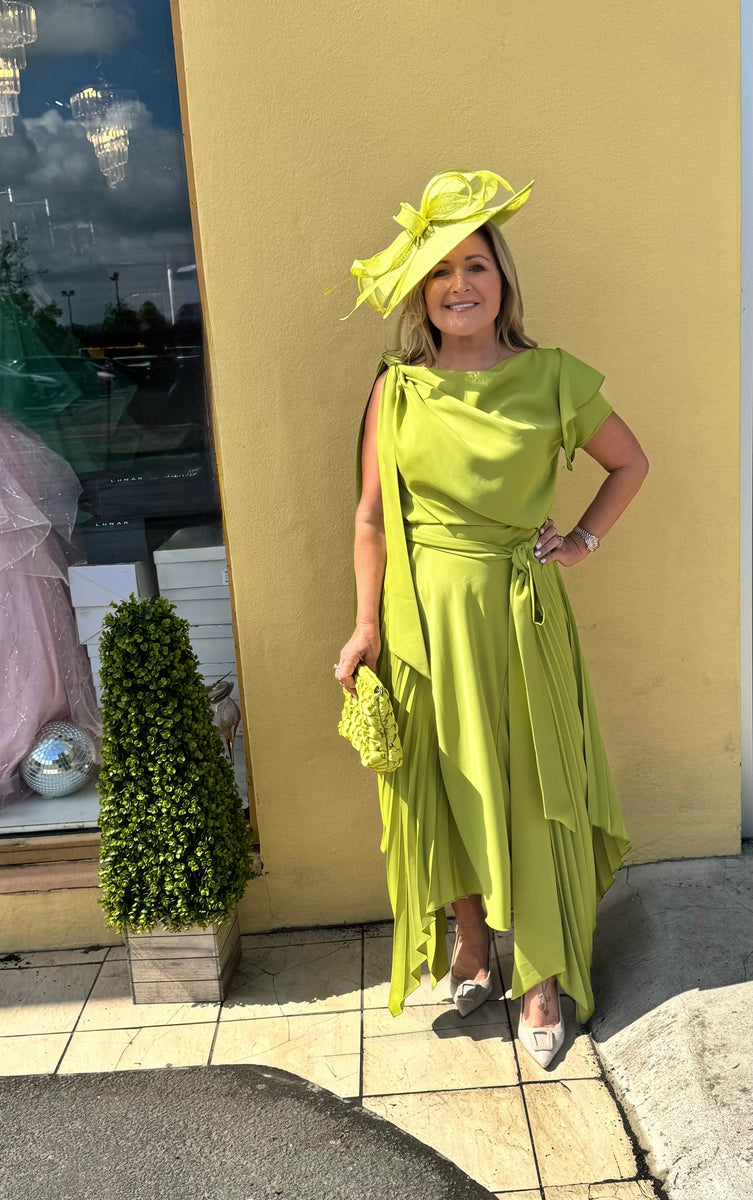 Kevan Jon Emilia pleat knee dress in pear green – Deja Elite Boutique